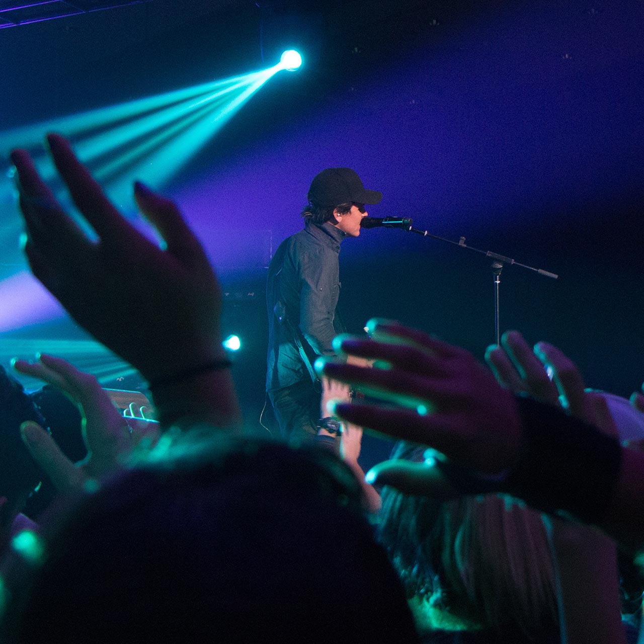 IDJ – International DJ